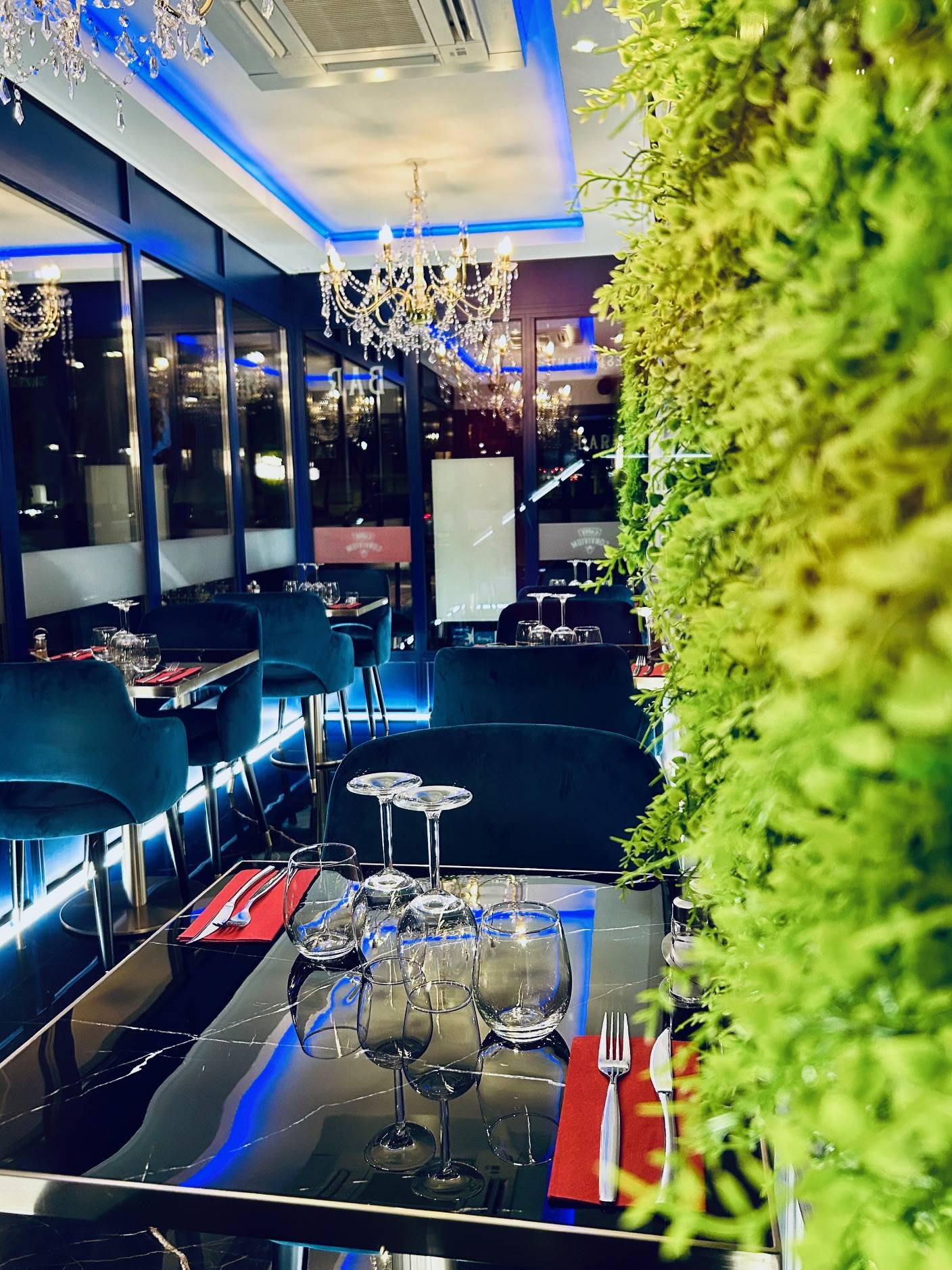 CAFFE CONVIVIUM | Site officiel, avis et réservation en ligne